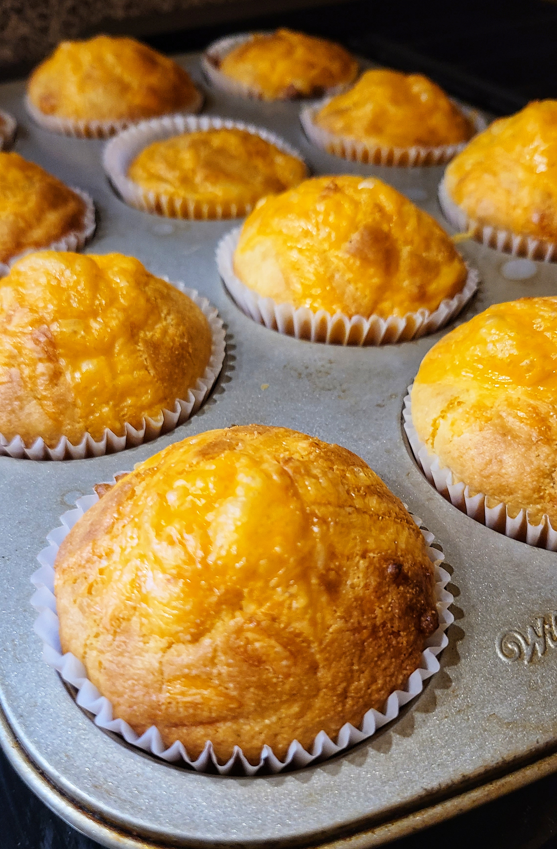 Cheddar Cornbread Muffins | Kalofagas.ca