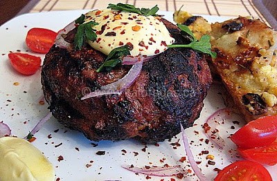 Keftedes Stuffed With Cheese (Κεφτέδες-Γεμιστές) | Kalofagas.ca