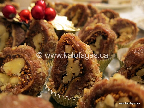 Sublime, Sexy Walnut-Stuffed Figs | Kalofagas.ca