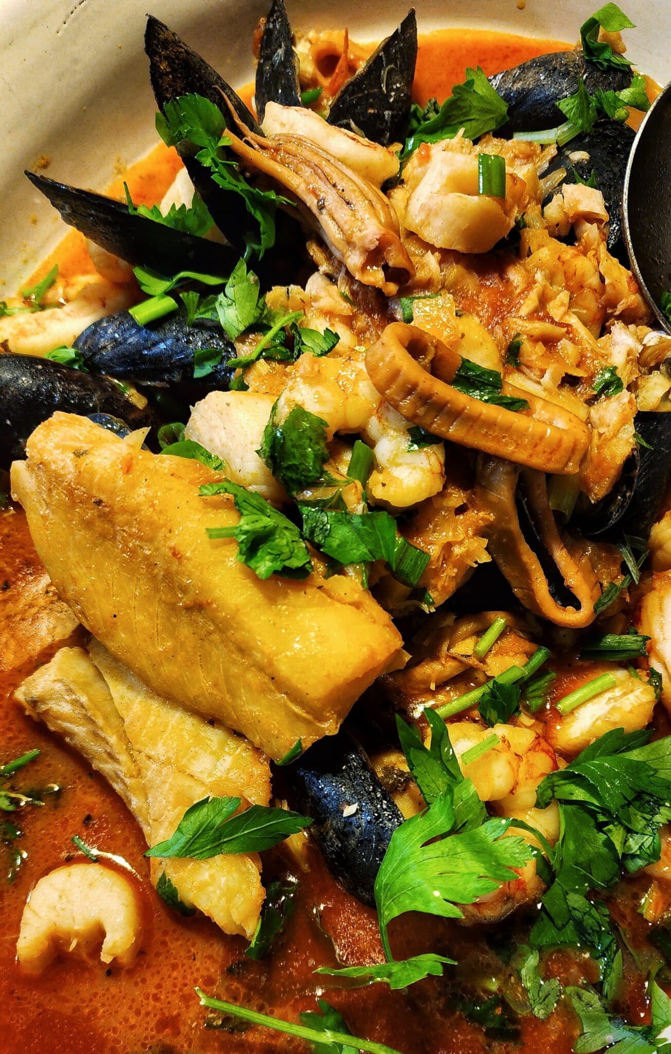 Mixed Seafood in Marinara Sauce | Kalofagas.ca